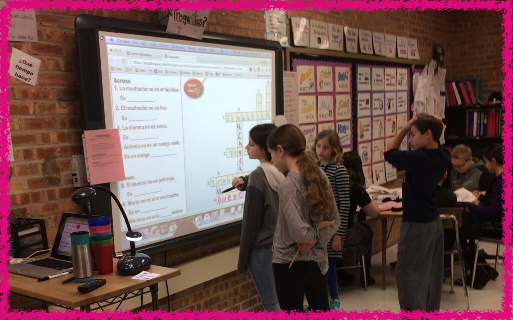 How to use stations with Spanish students - Spanish with Stephanie